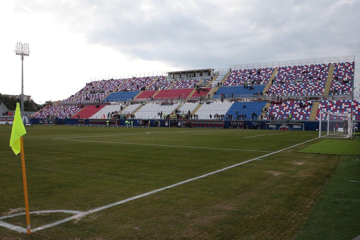 Il Fc Messina ha ottenuto la disponibilità dello stadio "Scida" di Crotone