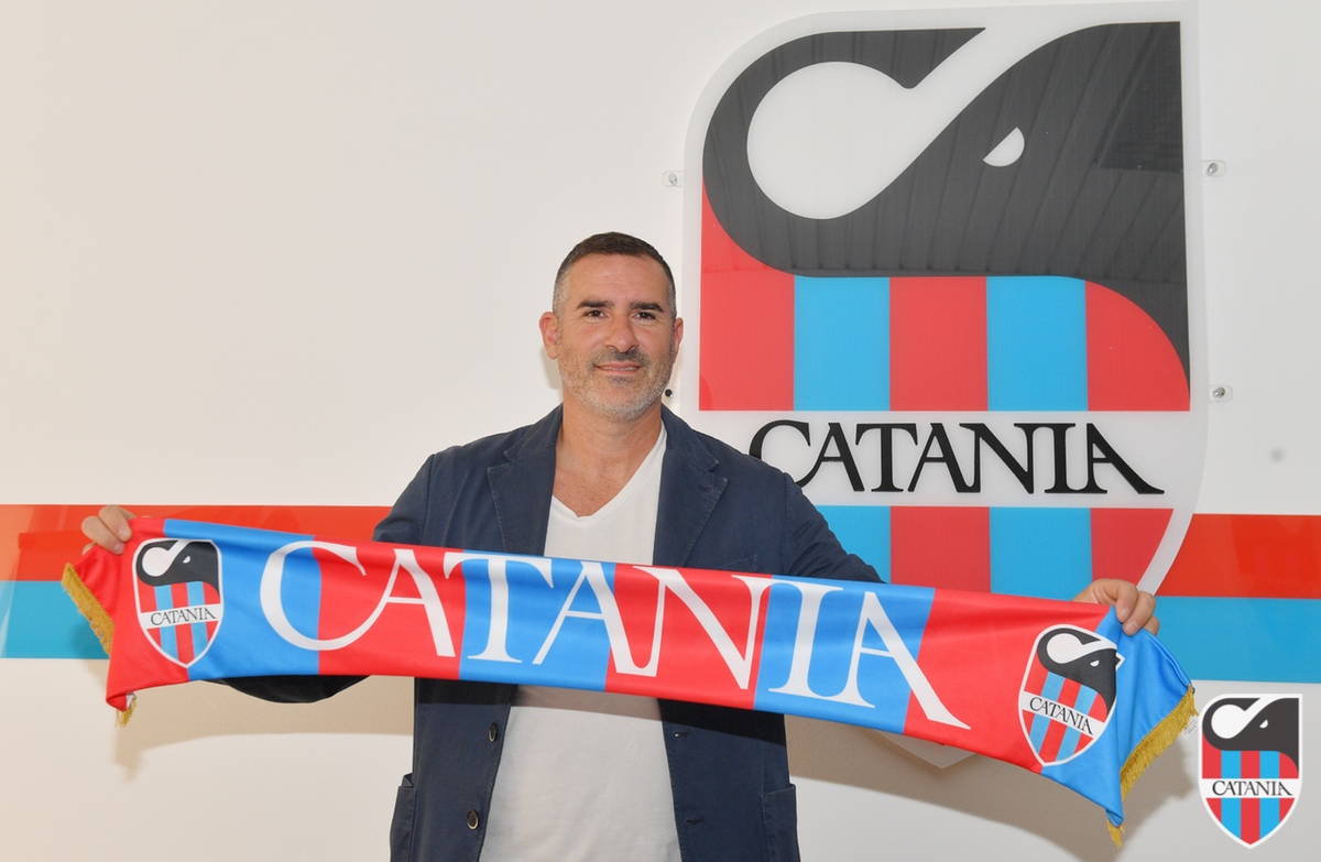 Catania, è ufficiale il ritorno di Cristiano Lucarelli. Contratto fino ...