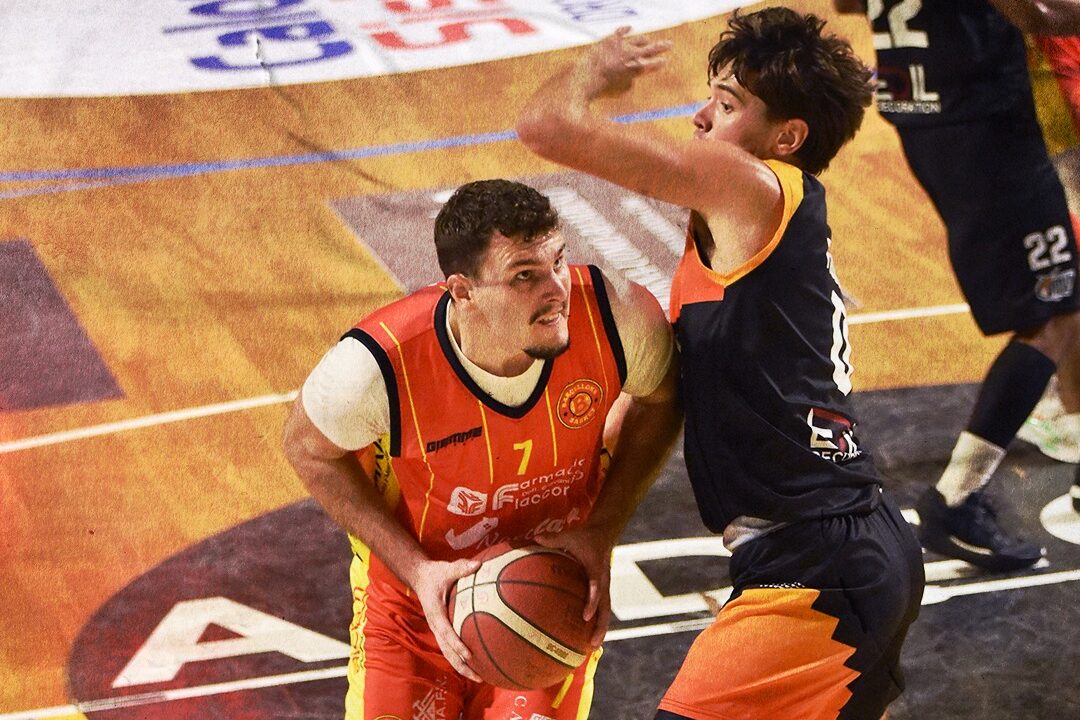 La Viola espugna Barcellona nell'overtime. Non bastano i 40 punti di Fraga